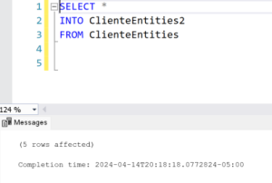 Cómo duplicar una tabla en SQL